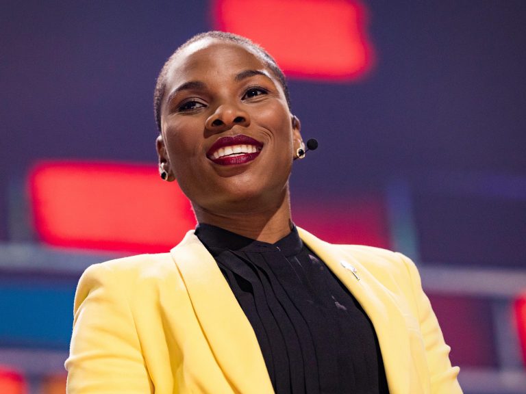 Luvvie Ajayi - Cleve GibbonCleve Gibbon